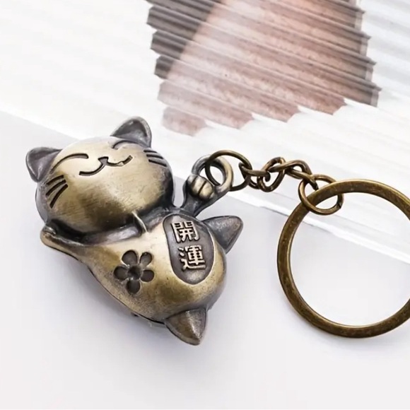 Accessories | Brass Lucky Cat Manekineko Fortune Cat Keychain | Poshmark